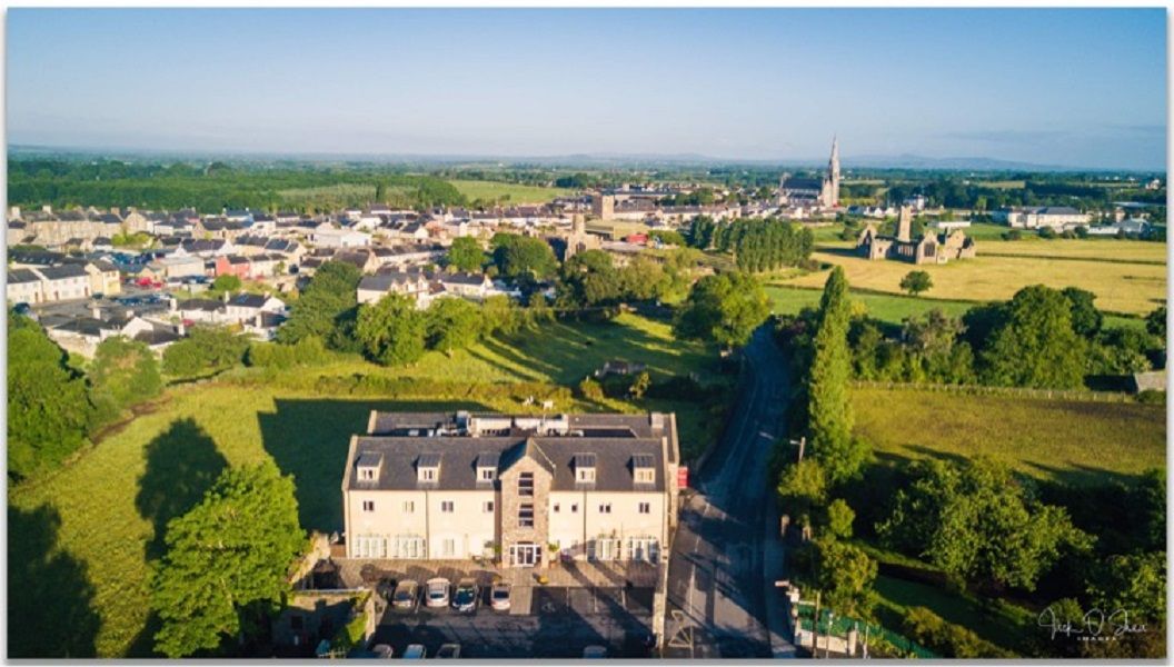 Gallery | Deebert House Hotel